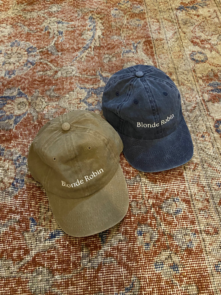 Washed Blonde Robin Cap